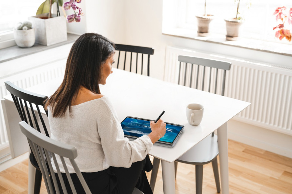 Dell Latitude - lucrează de oriunde - NOD Academy